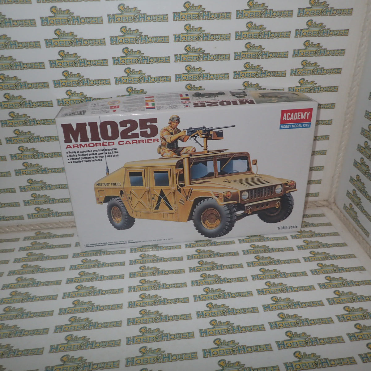 Academy ACA-13241 - 1/35 M-1025 Armored Carrier Plastic Model Kit ...