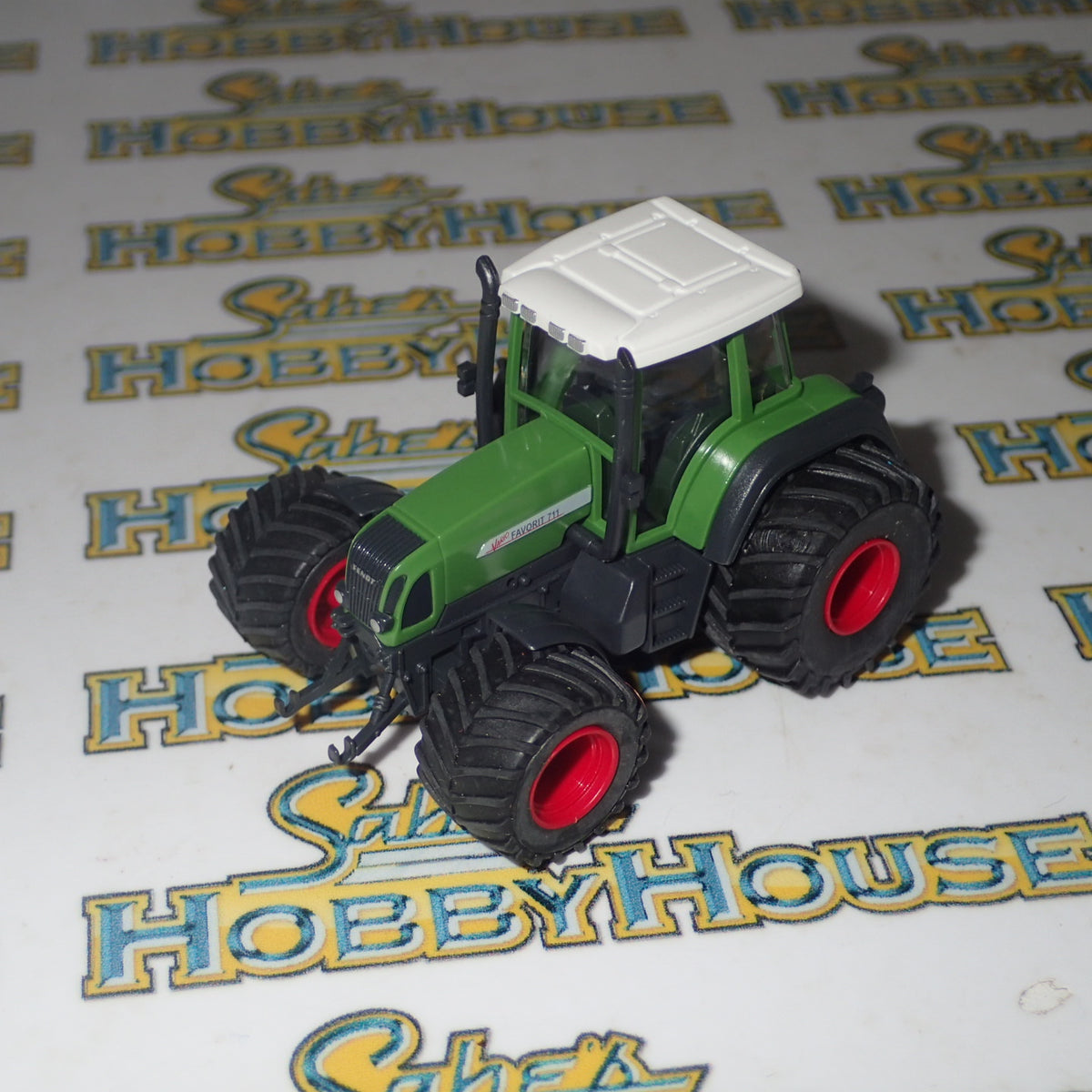 Wiking 377 40 31 - 1/87 Scale Tractor Agricultural Fendt Traktor 711 V ...